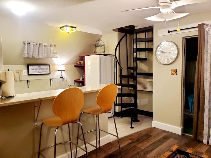 Cabin 17 Cozy Rustic-luxury A-frame With Kitchen - Glenwood Springs, CO