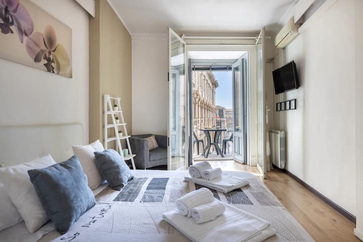 La Casa Di Carta In Centro - Catania