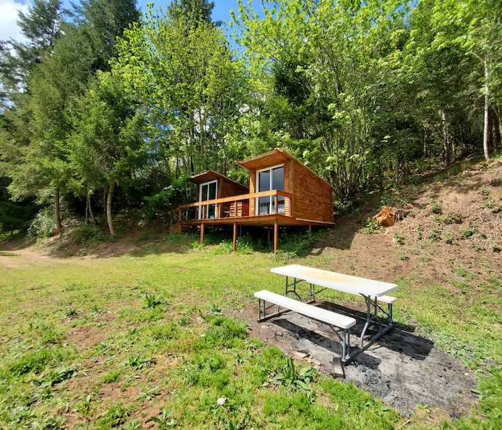 Guest Tiny Home #2 On Hemp Farm Near Eugene, Or - King Estate Winery, Eugene