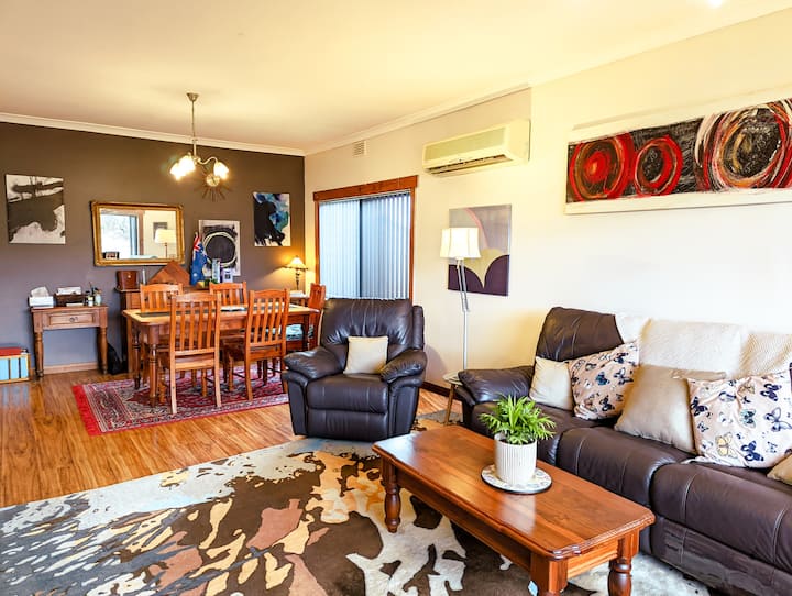 Room At 88, Accommodation Devonport, Tasmania - Aberdeen, Australia