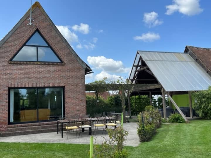 " Zi Villa " - Les Jardins D'ilona - Gite- Jacuzzi - Cassel, France