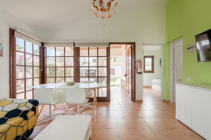 Palm Retreat Bungalow Near Faro Beach - Maspalomas