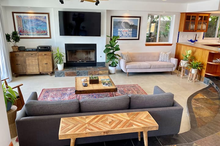 Newport Beach Home Steps From The Beach - Newport Beach, CA