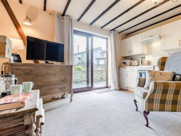 Barlow Country Club - Bluebell Cottage - Chesterfield