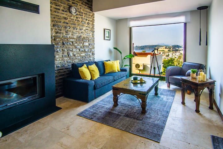 Kale Ve Deniz Manzaralı Villa - Bodrum