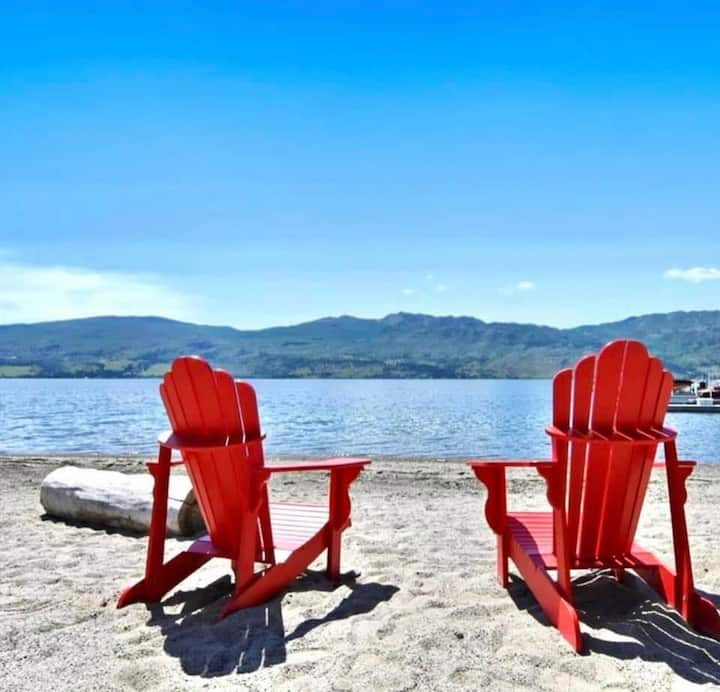 Lake Front Paradise - West Kelowna