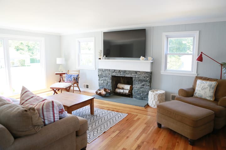 Must See And Stay! Weekend Get-away Or Week Vaca! - Narragansett, RI