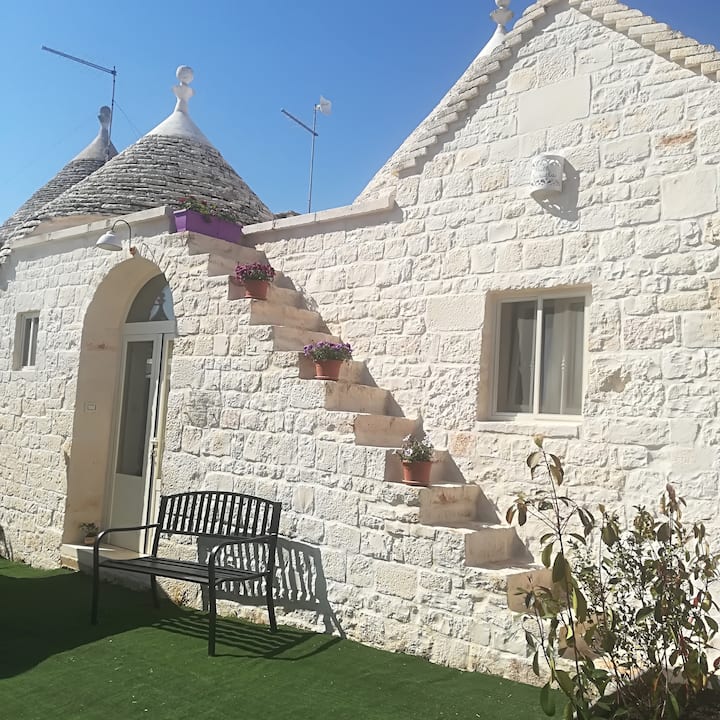 Trulli Manuela 1 Puglia Locorotondo Borgo D'italia - Locorotondo