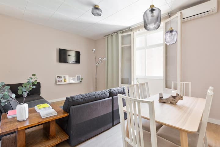 Apartment Close To Sagrada Familia - Badalona