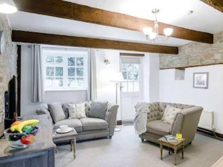 Barlow Country Club - The Nook - Chesterfield