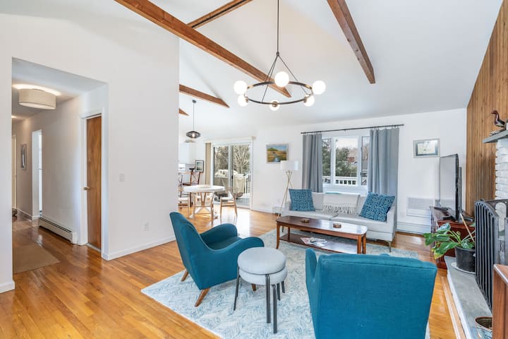 North Fork Getaway With Beach Access - Greenport, NY