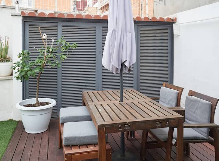 House With Pool, Garden And Well Communicated - Cornellà de Llobregat