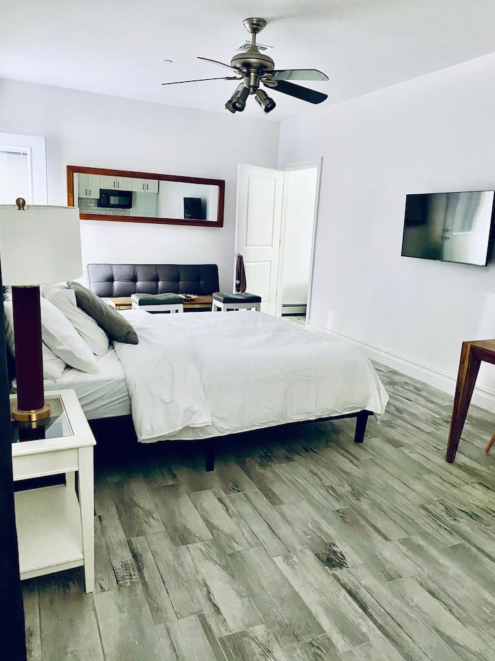 No Cleaning Fee Suite Private Home Rumc & Wagner - Staten Island