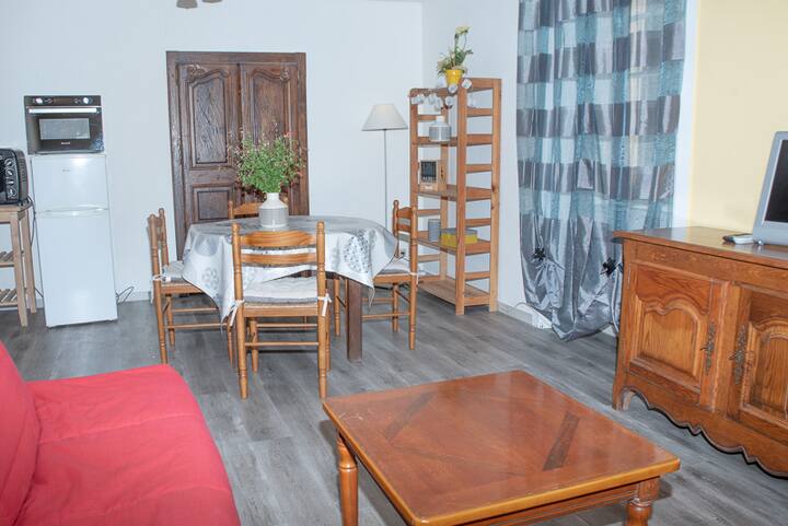 Charmant Appartement Equipé A Louer à Audaux. - Navarrenx