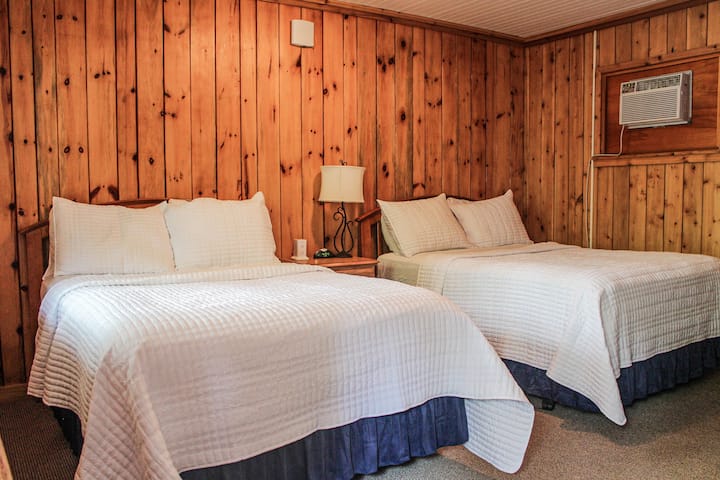 The Crossing Motel - Room #3 - Empire, MI