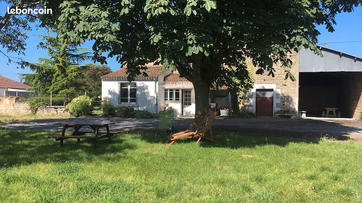 Maison Familiale Chez Pépé Dans Le Marais Poitevin - Vendée