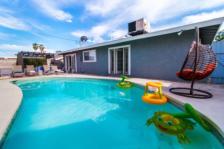 Cozy House Heated Pool With A Fee