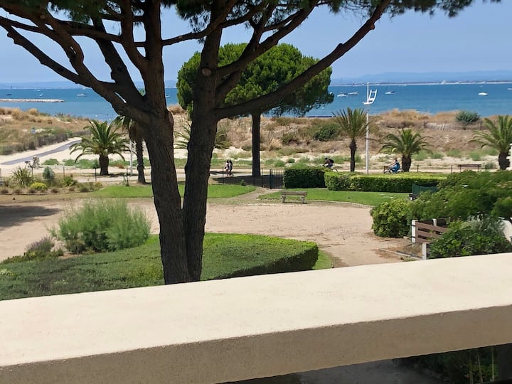 Appartement P3 En Bord De Plage Avec Vue Mer - Le Grau-du-Roi