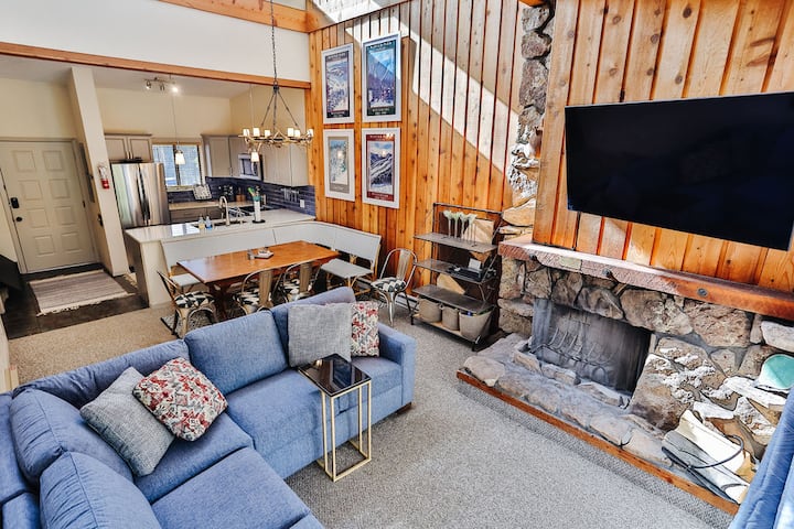 1/2 Mile To Town, Fully-remodeled, Top-floor Condo In Downtown Winter Park! - Winter Park, CO