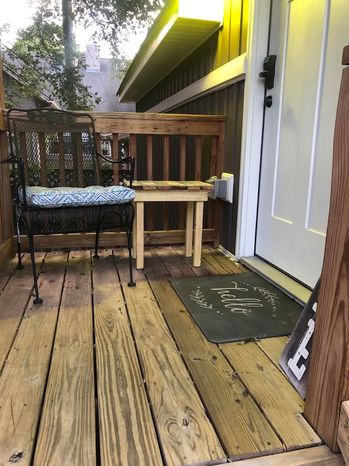 Walnut Cottage Suite - Springfield, TN