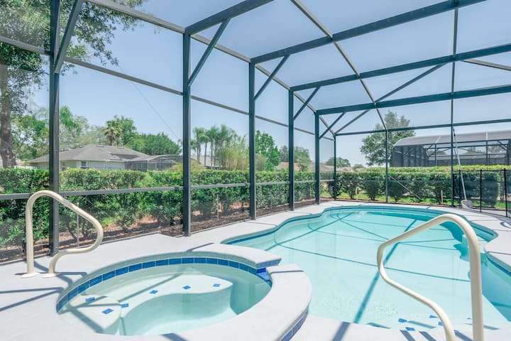 Spacious 6bed 4bath & Games Rm On Solterra Resort - Davenport, FL