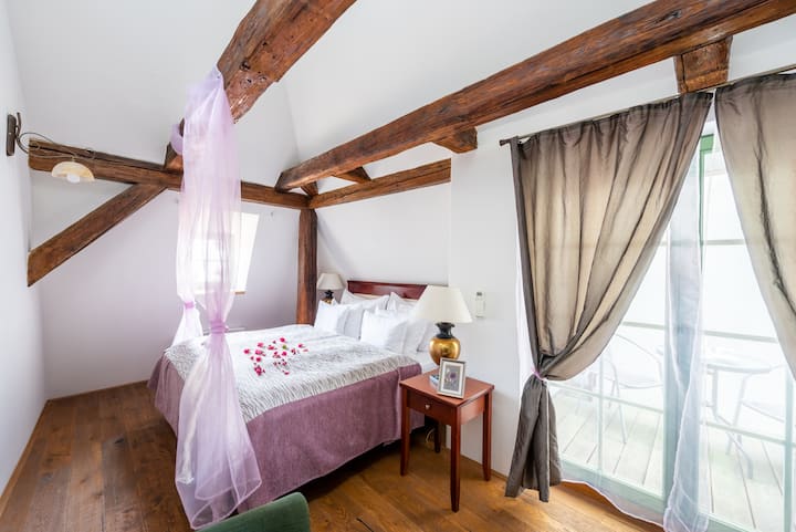 7. Nobles Apartments - Aéroport de Prague-Václav-Havel (PRG)