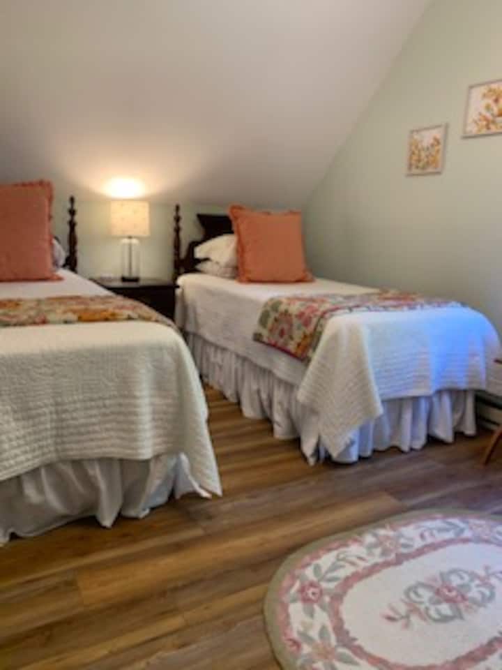The Inn At Frog Hollow Room #4 - Door County, WI