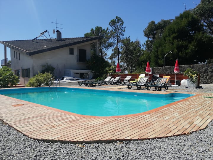 Casa Com Piscina - Barcelos