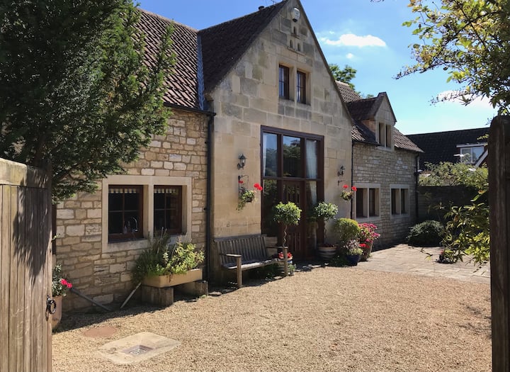 Beautiful Converted Coach House Holt, Wiltshire - Bradford-on-Avon