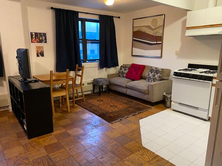 Brooklyn Sunny Studio - Brooklyn, NY