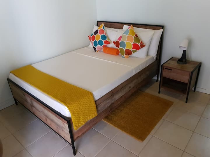 Xl 1 Bed Ac Apt + 2 Pools + 3 Min To Beach + Bars - Granada