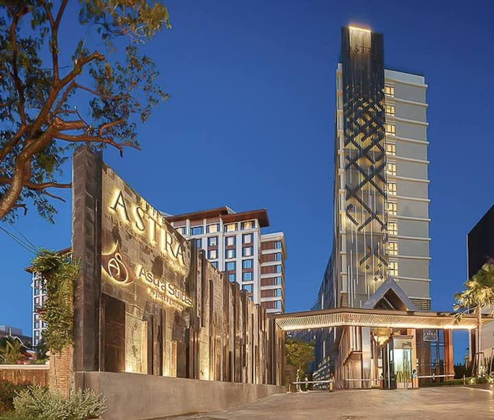 27astra Condo 豪华公寓 古城 塔佩门,无边际游池
两室整套房子 - Chiang Mai