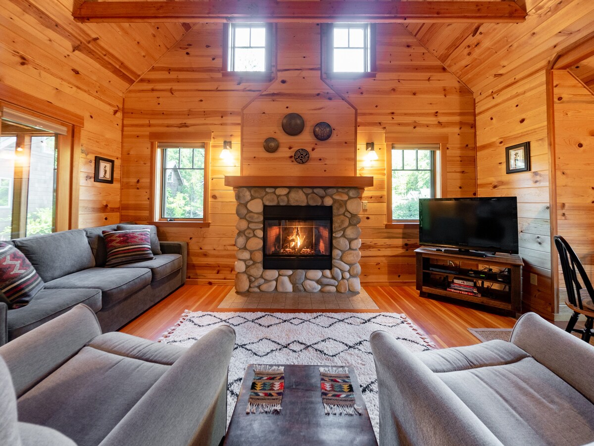Camp Sherman Cabins | Cabins and More | Airbnb