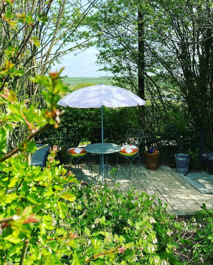 The Sunflower Room - Devon