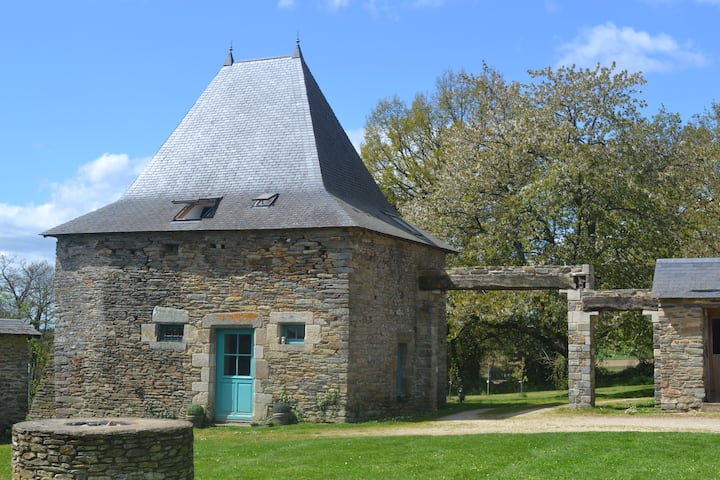Gîte De Charme Avec Piscine Chauffée Et Tennis - Malestroit