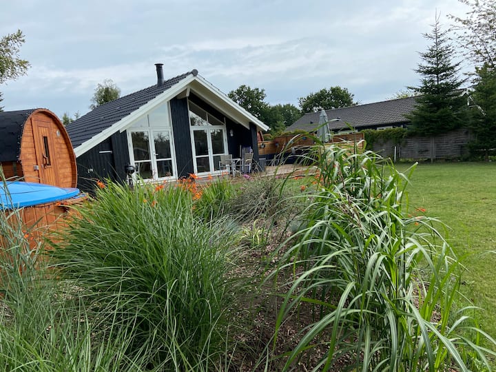 Hyggeligt Lille Sommerhus Ved Den ØStjyske Reviera - Denmark