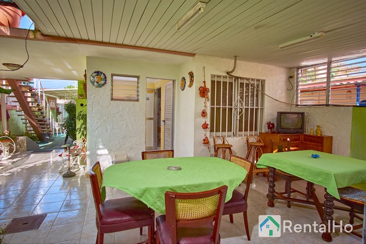 Lovely House |Garden |Terrace | Wifi | 3 Min Beach - Varadero