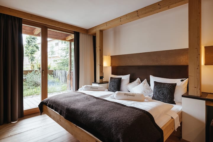 Suite Claraia Per 3 Persone Con Vista Lagazuoi - Corvara, BZ, Italy