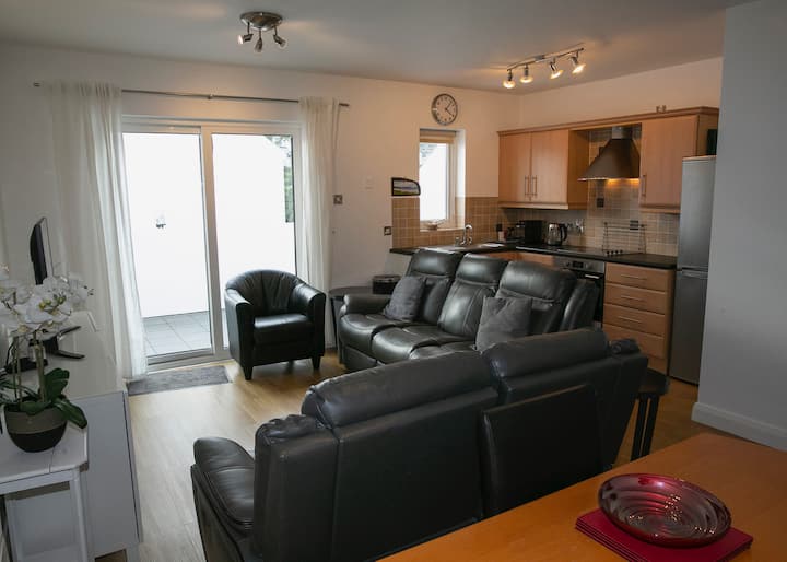 Ballycastle 3 Bed Apartment On Causeway Coast - Ballycastle