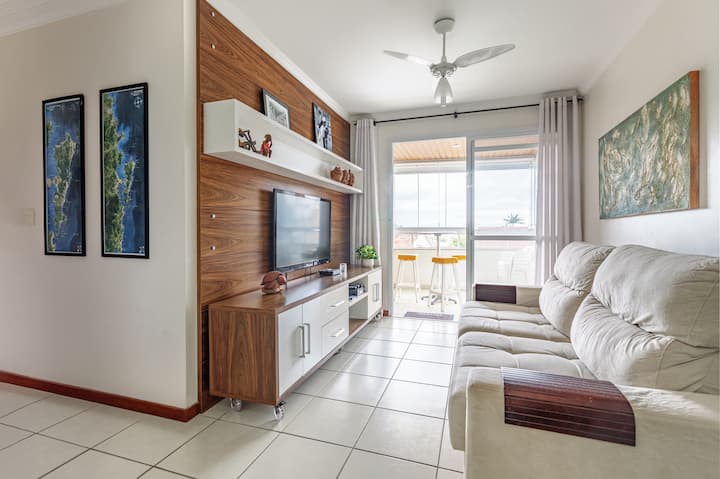 Apto 3 Quartos Ar Cond, P/ 7 Pessoas, Praia A 100m - Florianópolis