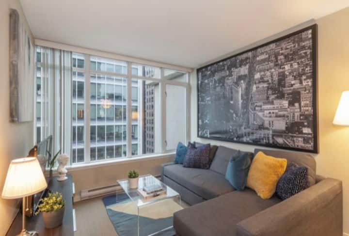 Stylish 1br In Downtown Van | Steps To Canada Line - Vancouver