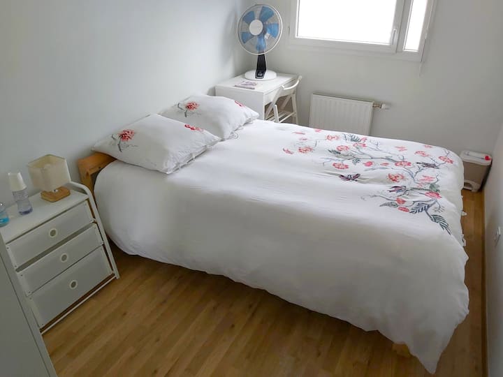 Chambre Tout Confort Avec Wifi - Terrasse 43 M2 - Saint-Fons