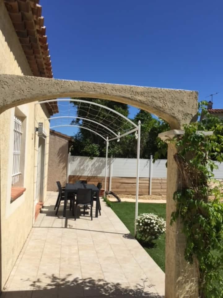 Jolie Maison De Ville Au Calme - Ensuès-la-Redonne