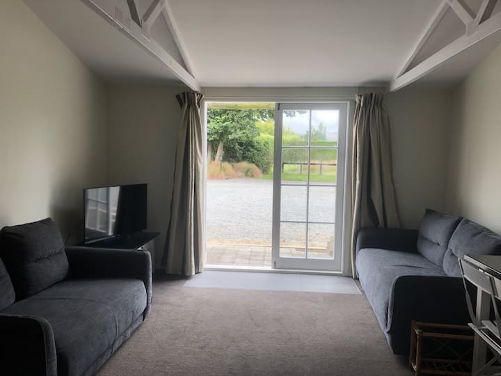 The Studio @ Raupo Creek - Rural, Self Contained. - Prebbleton