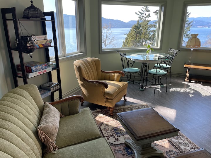 Breathtaking Waterfront Acreage - Salt Spring Island