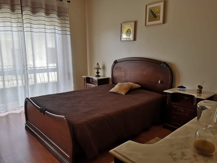 Casa Da Vó Otília - Quintal Com Churrasqueira - Apúlia
