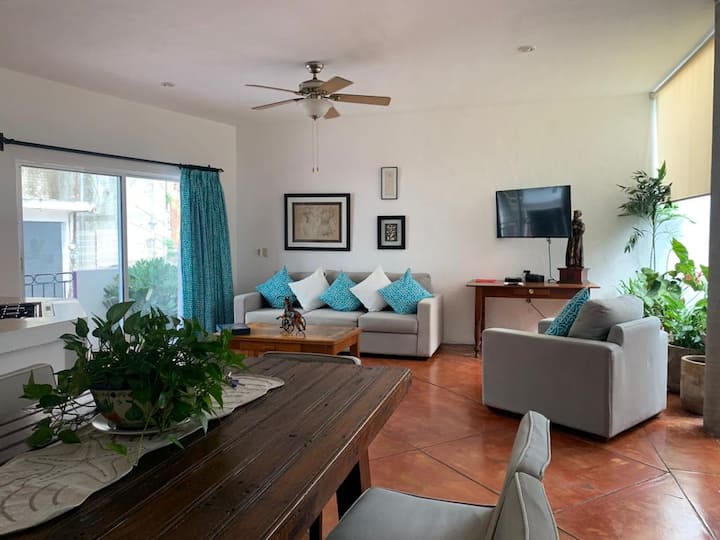 Casa Jacarandas En La Montaña - Puerto Vallarta