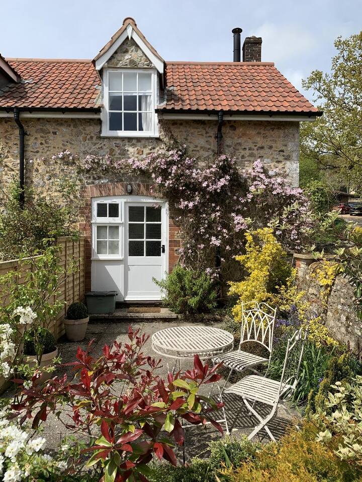 The Gardener's Cottage - Holyford Farm - Branscombe