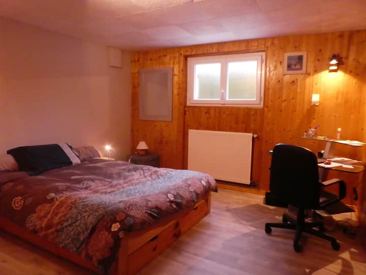 Chambre Privée Dans Maison Individuelle - Besançon