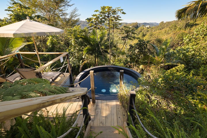 Vacation Rentals with Amazing Pools | Airbnb